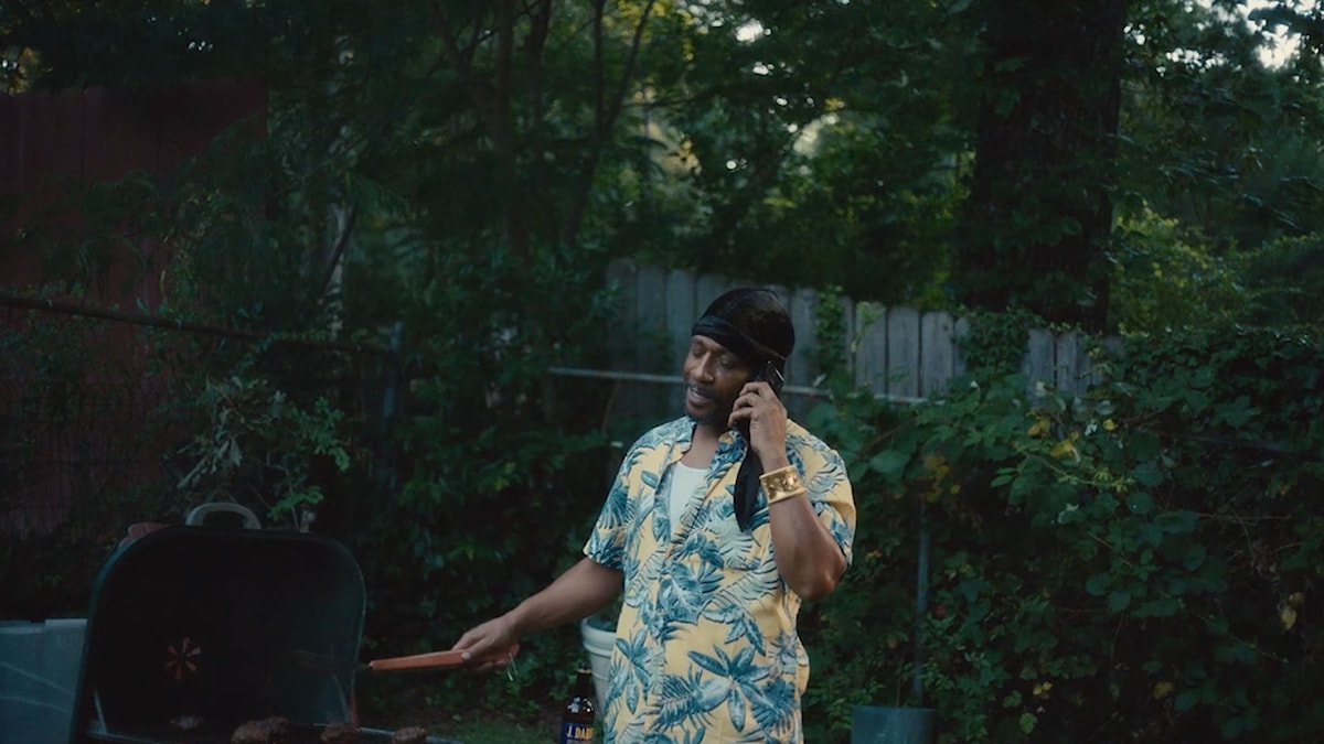 Jeanie Calls Uncle Willie and Fam