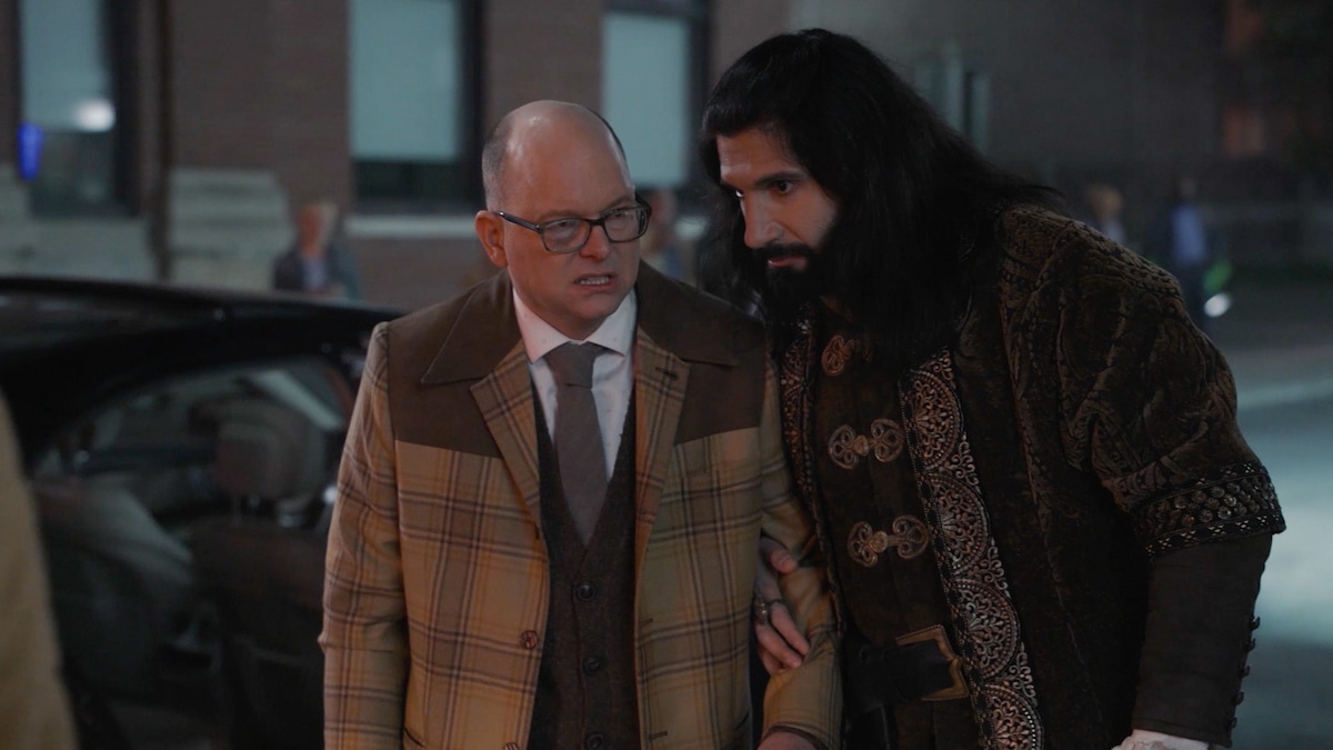 S5 Ep. 6: John Slattery Drives Over Colin Robinson